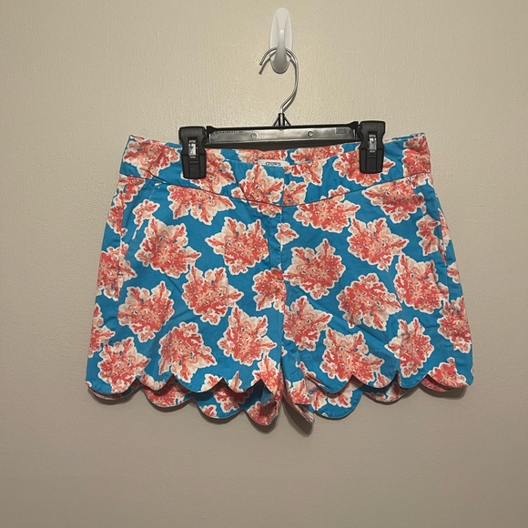 crown & ivy | Shorts | Crown And Ivy Scalloped Hem Shorts | Poshmark